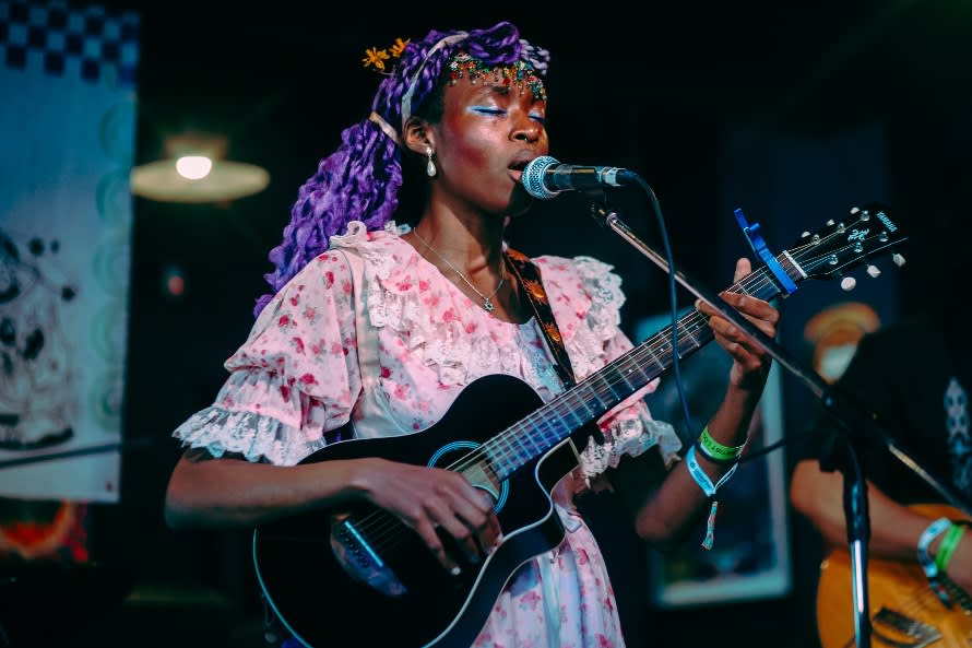 Enny Owl Cast Quiet Spells at Sled Island │ Exclaim!