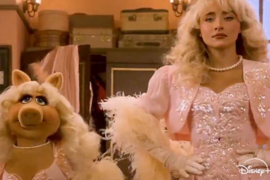 Seth Rogen Leading 'Muppet Show' Revival with Sabrina Carpenter ...