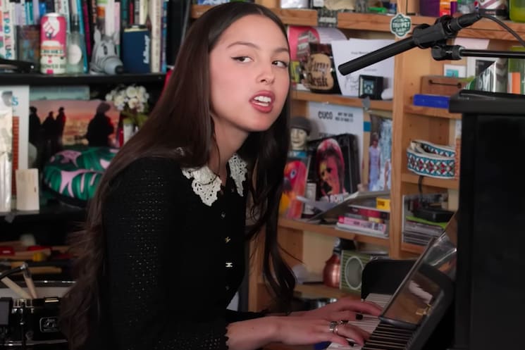 Olivia Rodrigo Brings 'GUTS' to NPR's Tiny Desk │ Exclaim!