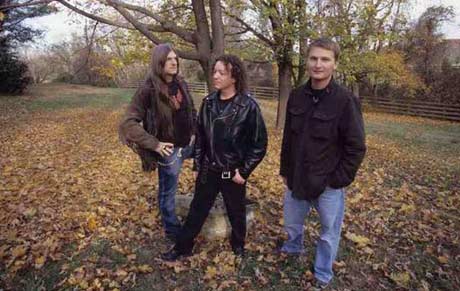 Hidden Hand │ Exclaim!