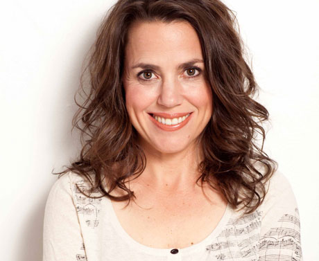 Petra Haden 'Goes to the Movies' with A Cappella Covers Album │ Exclaim!