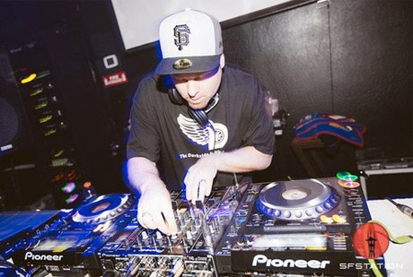 DJ Shadow Brings "All Basses Covered" Tour Back to North America, Plays ...