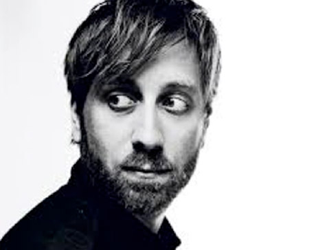 Black Keys Singer Dan Auerbach Loses "Bob Dylan Hair" in Divorce │ Exclaim!