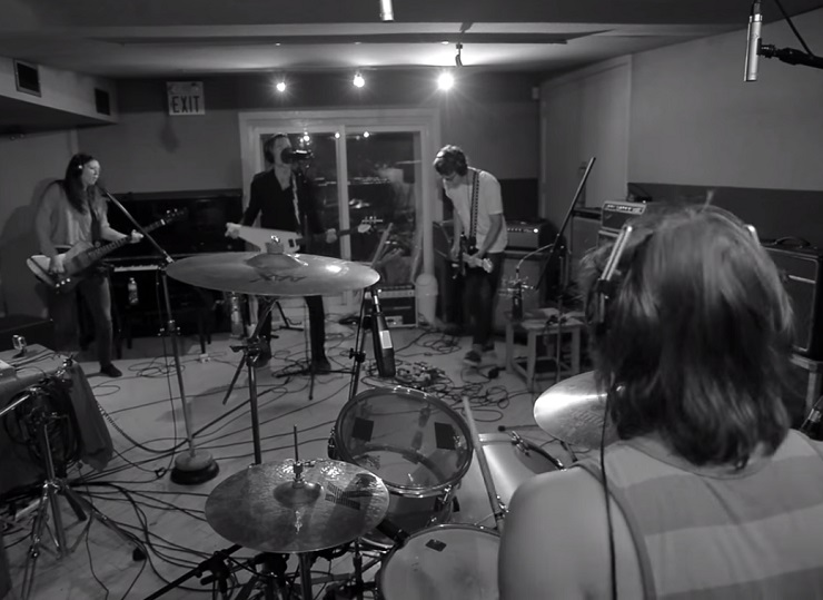 Dead Broke │ Exclaim!