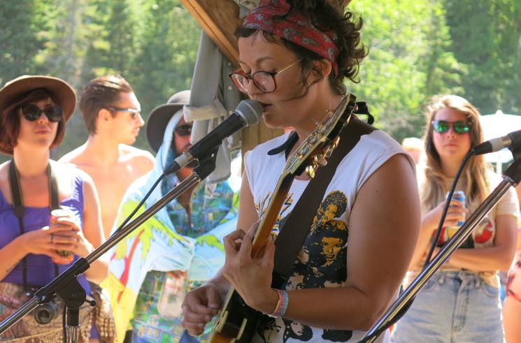 The Ape-ettes │ Exclaim!