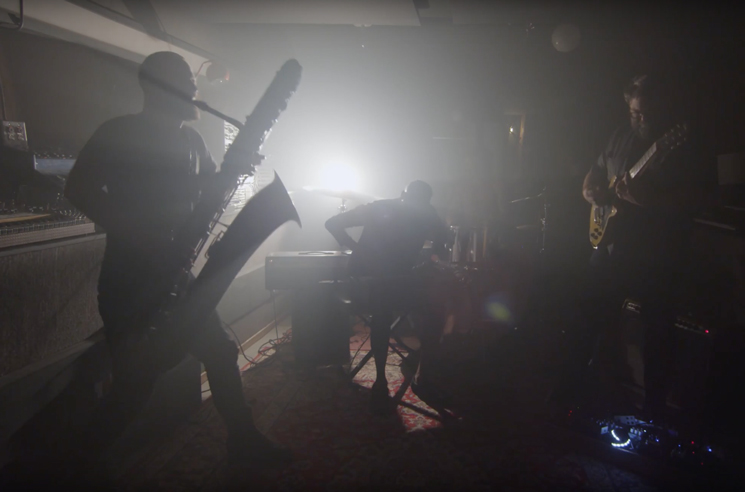 Colin Stetson's EX EYE Share New Video │ Exclaim!