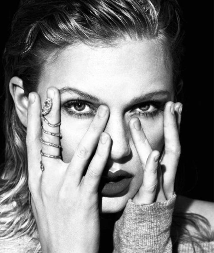 Taylor Swift Addresses Her Snake Reputation Onstage at Tour Kickoff ...
