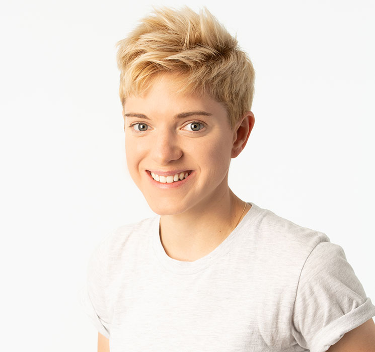 Mae Martin Just Landed Her Own Netflix Series │ Exclaim!