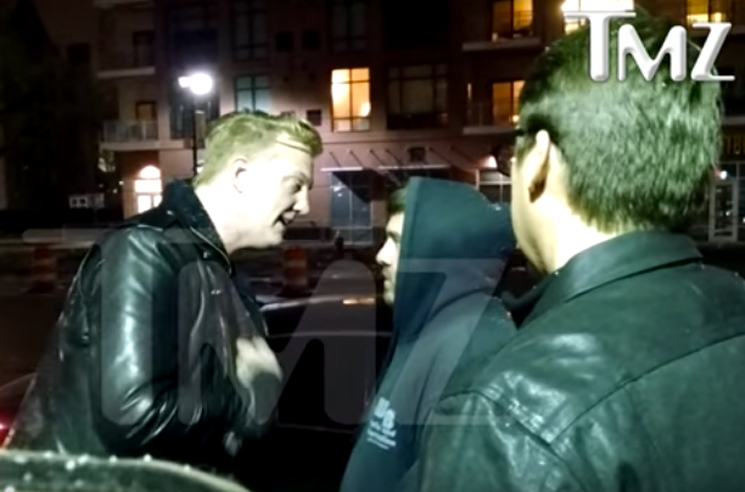 Josh Homme Sued for Allegedly Assaulting Autograph Seeker │ Exclaim!