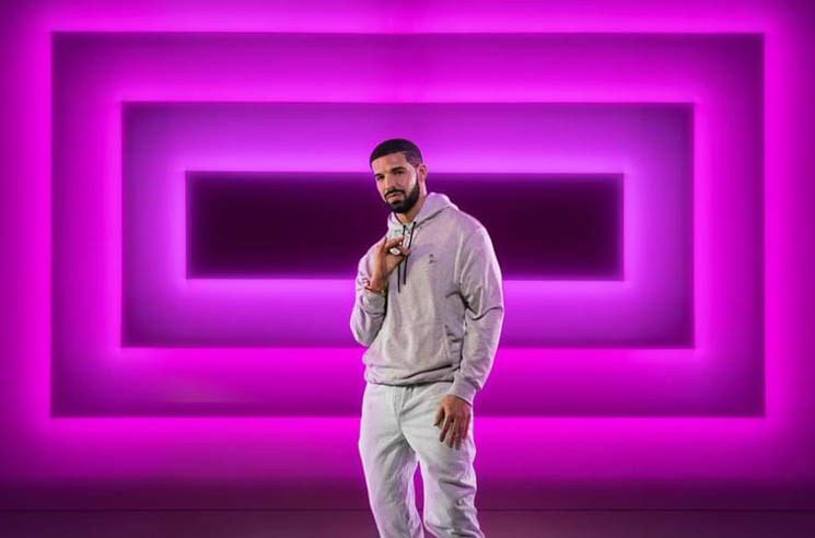 Drake's Wax Figure at Madame Tussauds Is Actually Freakishly Accurate ...