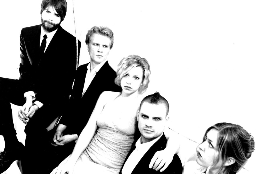 Mother Mother's Debut Turns 15: "'Touch Up' Is Our Zenith" │ Exclaim!