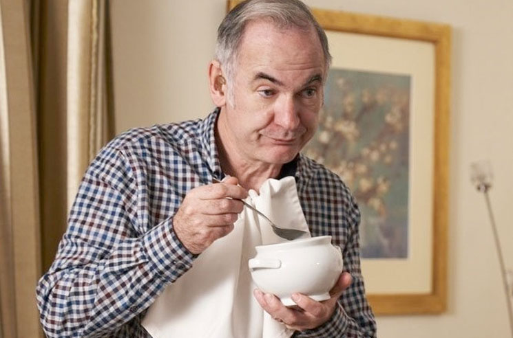 'Friday Night Dinner' Star Paul Ritter Dead at 54 │ Exclaim!