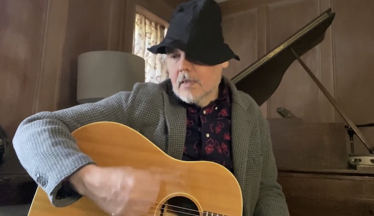 Billy Corgan Performs Acoustic Song on 'The Tonight Show' │ Exclaim!