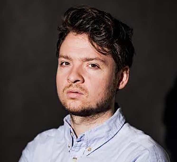 JFL42 Review: Tom Henry Lets the Audience Run the Asylum │ Exclaim!