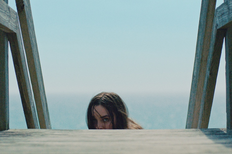 'The Beach House' Scarily Sneaks Up on You — Just Don't Watch the ...