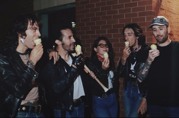 Daniel Romano's Outfit Sweep the Mean Streets with New Single "Nocturne ...