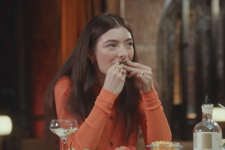 Lorde Had to Get an IV Drip After Day Drinking with Seth Meyers │ Exclaim!