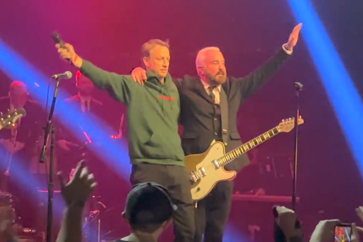 Watch Tony Hawk Perform "Superman" Live with Goldfinger │ Exclaim!