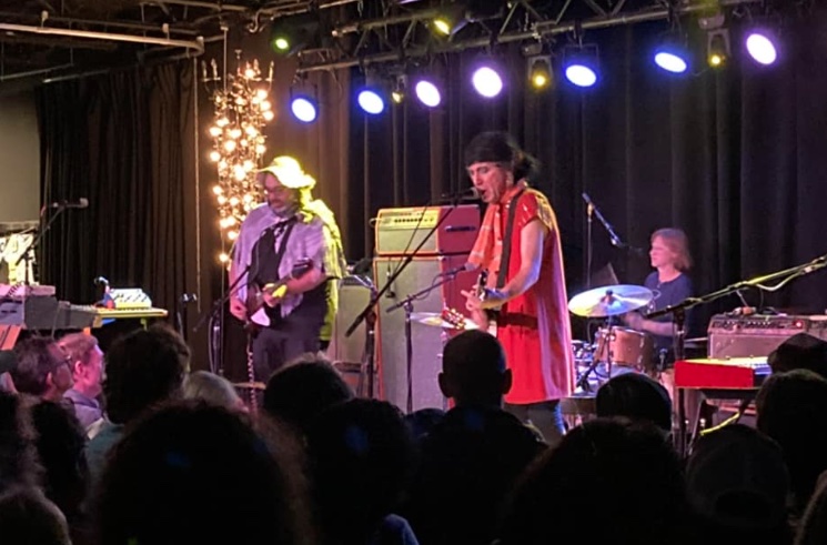 Yo La Tengo Performed in Drag in Tennessee to Protest the State's New ...
