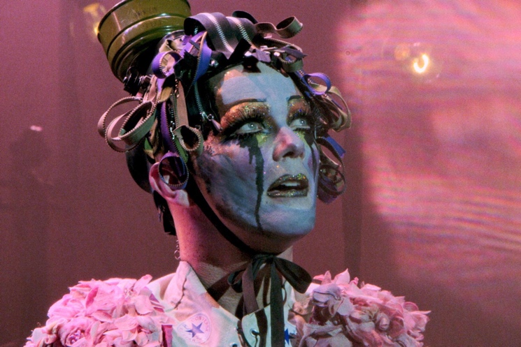 'Taylor Mac's 24-Decade History of Popular Music' Is as Hopeful as It ...