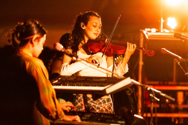 Luna Li Books Fall North American Tour │ Exclaim!