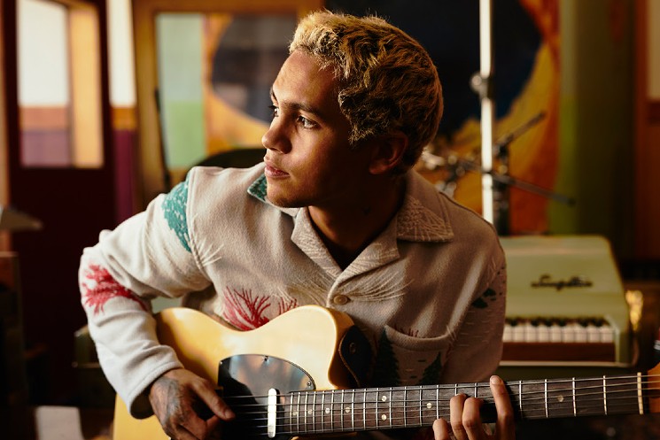 Dominic Fike Maps Out 2022 North American Tour │ Exclaim!