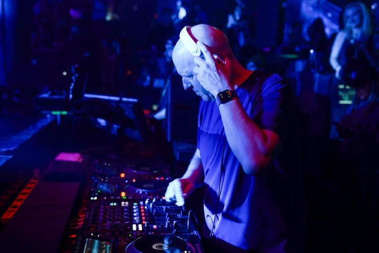 CEO of Goldman Sachs Departs DJ Decks Due to Unwanted Media Attention ...