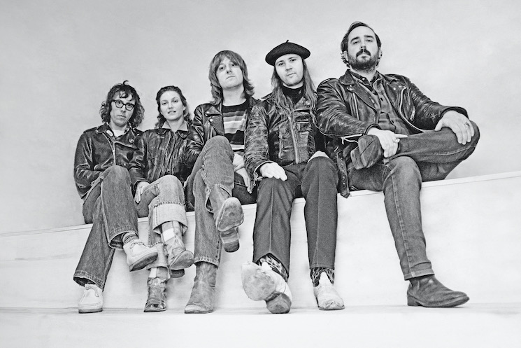 Daniel Romano's Outfit Announce New Album 'Too Hot to Sleep' │ Exclaim!