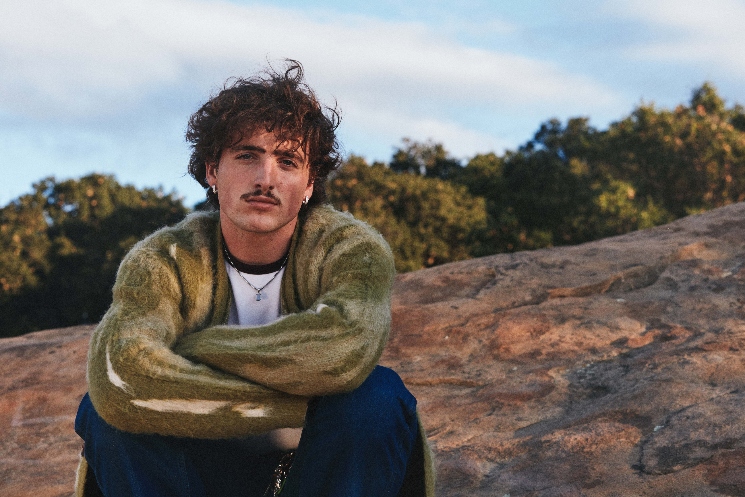 Benson Boone to Backflip Across North America on 'American Heart' Tour ...