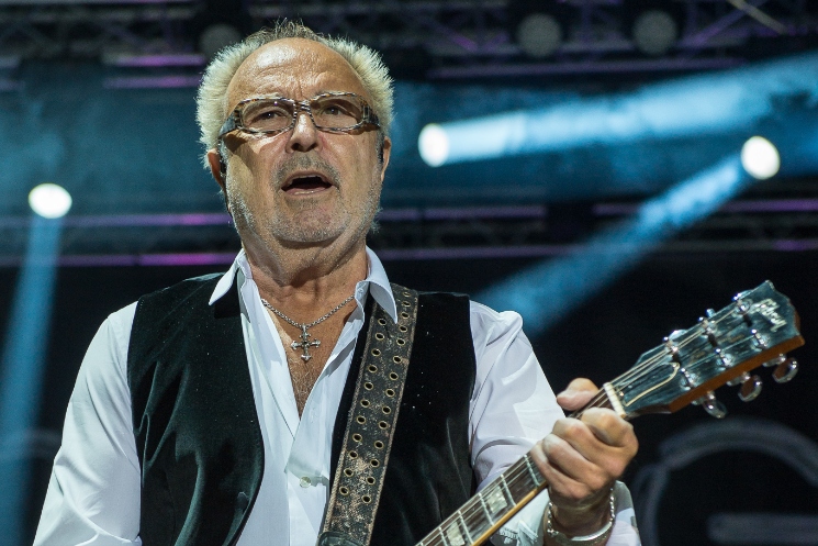 Foreigner Guitarist Mick Jones Reveals Parkinson's Diagnosis │ Exclaim!