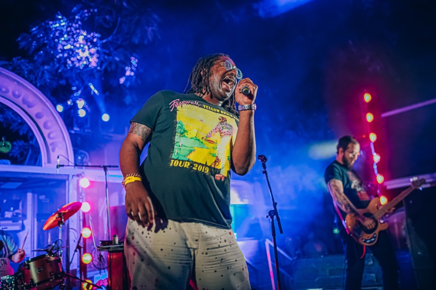 Soul Glo Brought the Mayhem to Le Festif! │ Exclaim!