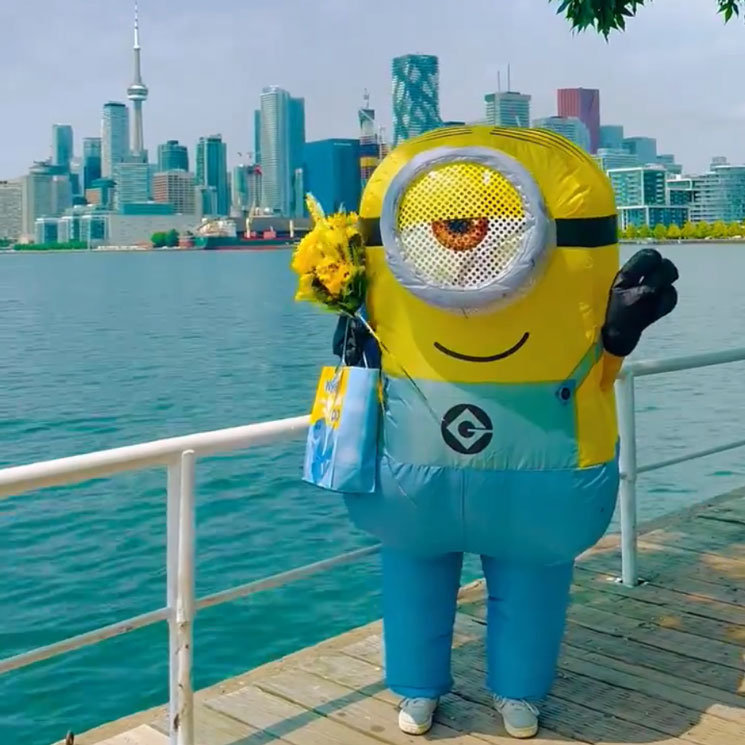 A Toronto Man Ran His First Marathon in a 'Minions' Costume │ Exclaim!