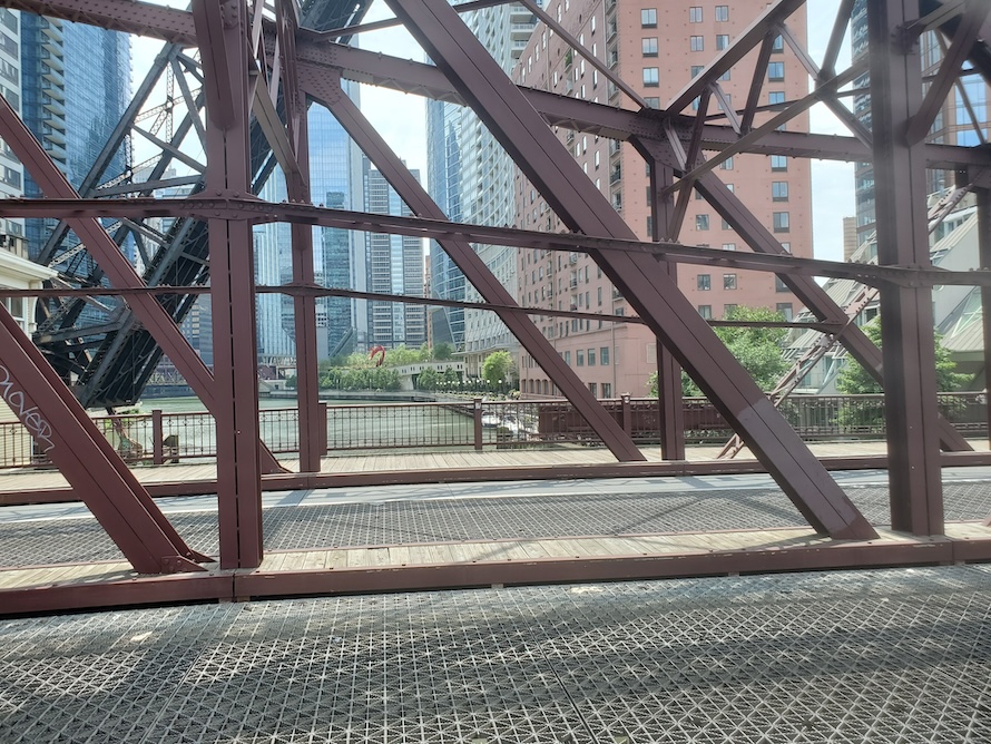 Someone Is Making a Documentary About the Dave Matthews Band Poop ...