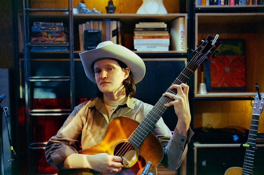 Adrianne Lenker Shares Intimate Four-Song Performance Film │ Exclaim!