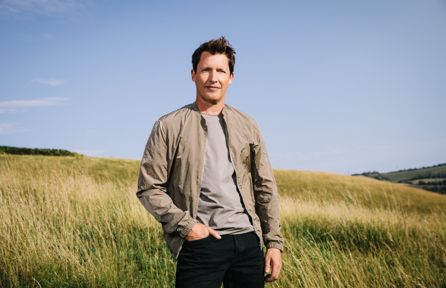 James Blunt Fails to Reach No. 1, Won't Change Name to Blunty ...