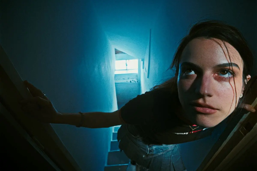 Oklou Postpones North American Tour │ Exclaim!