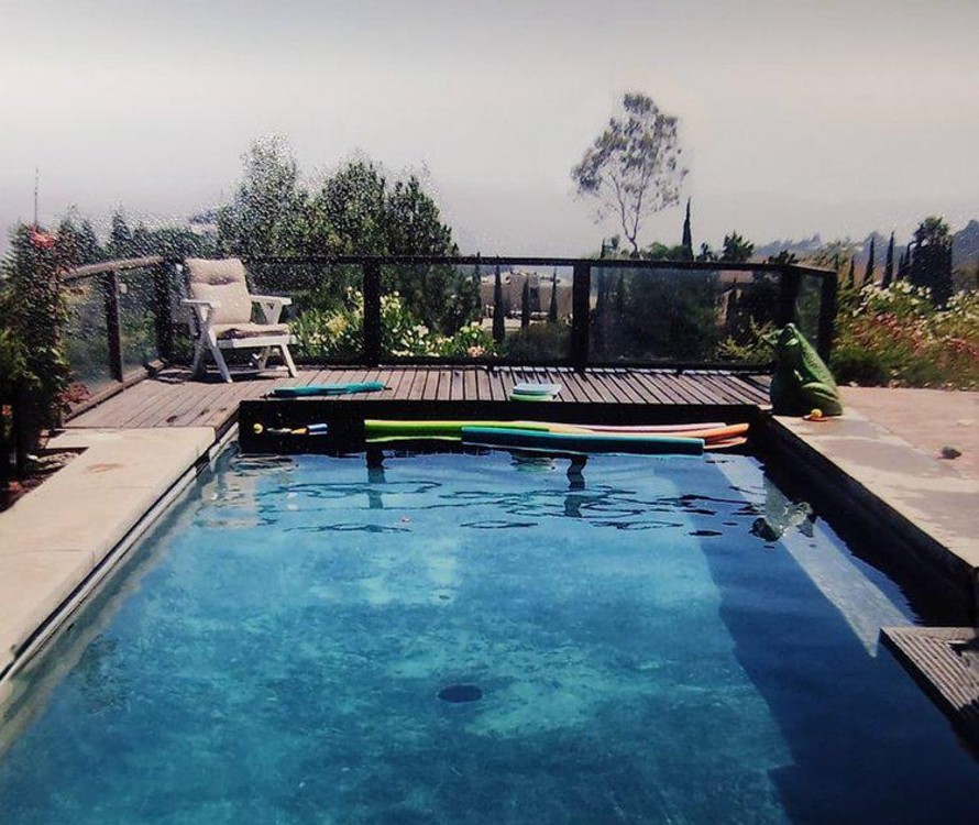 Geo Detective Claims to Have Found the Pool from RHCP's ...