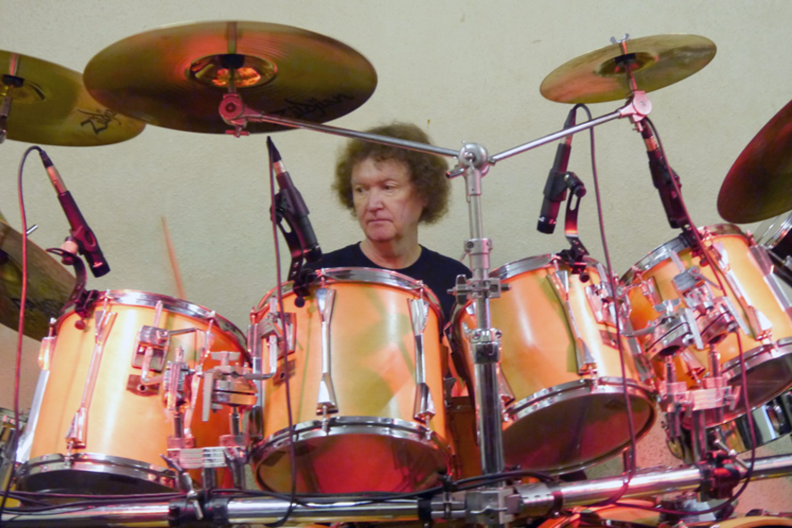 Former Judas Priest Drummer Les Binks Dead at 73 │ Exclaim!