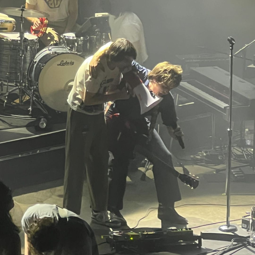 Watch Finn Wolfhard Join Djo on Stage in Toronto │ Exclaim!