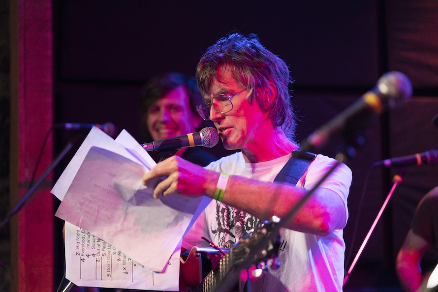 Have We Let Setlists Spoil the Concert Experience? │ Exclaim!