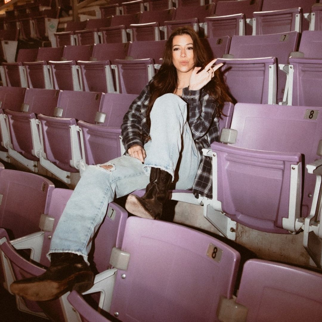 Robyn Ottolini Maps Out Canadian Tour │ Exclaim!