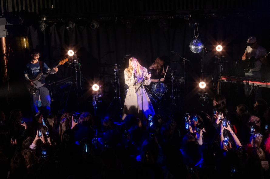 Audrey Hobert Introduced Toronto to a New Kind of Pop Star │ Exclaim!