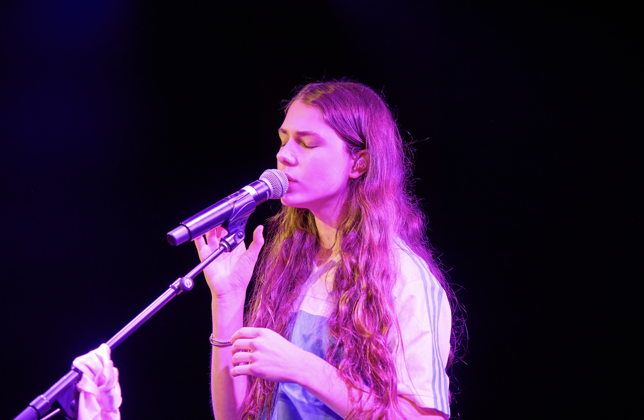 Universal Music's Ignite Gets Holly Humberstone, Sydney Rose, Ebril and ...